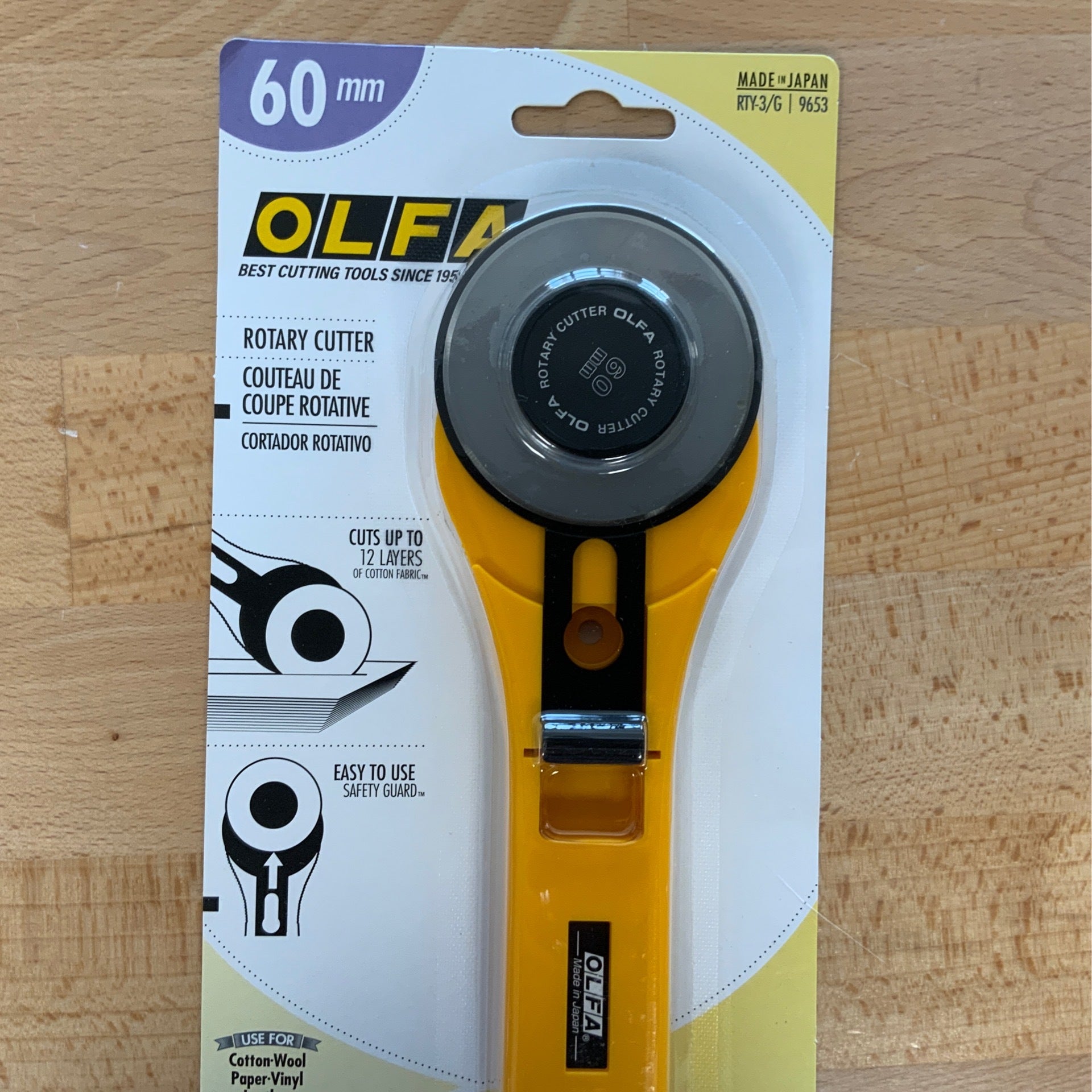 OLFA 60mm Rotary Cutter | Country Barn Quilt Co.